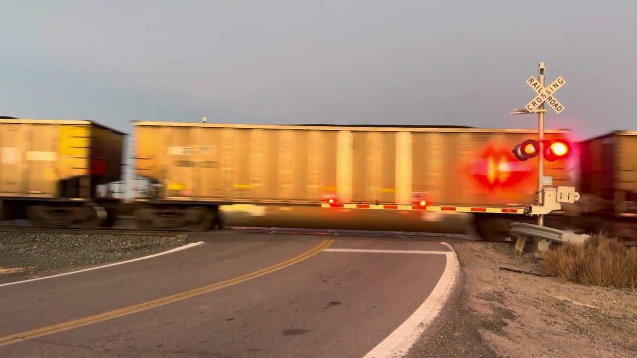BNSF #8582 Lead’s The SB Loaded Coal Train Through Fountain Valley, CO 10/8/2025.