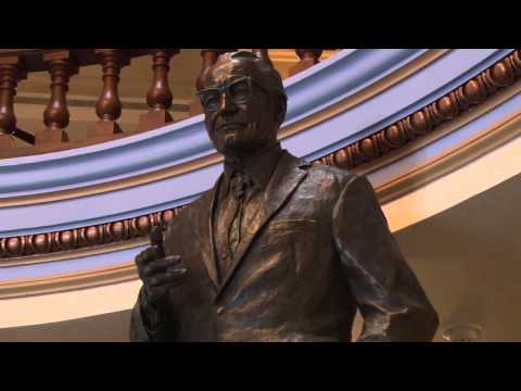 Goldwater statue unveiled before finding new home at U.S. Capitol