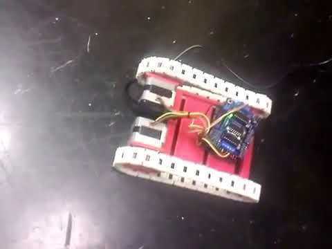 Simple Arduino Tank by Atomfusion - Thingiverse