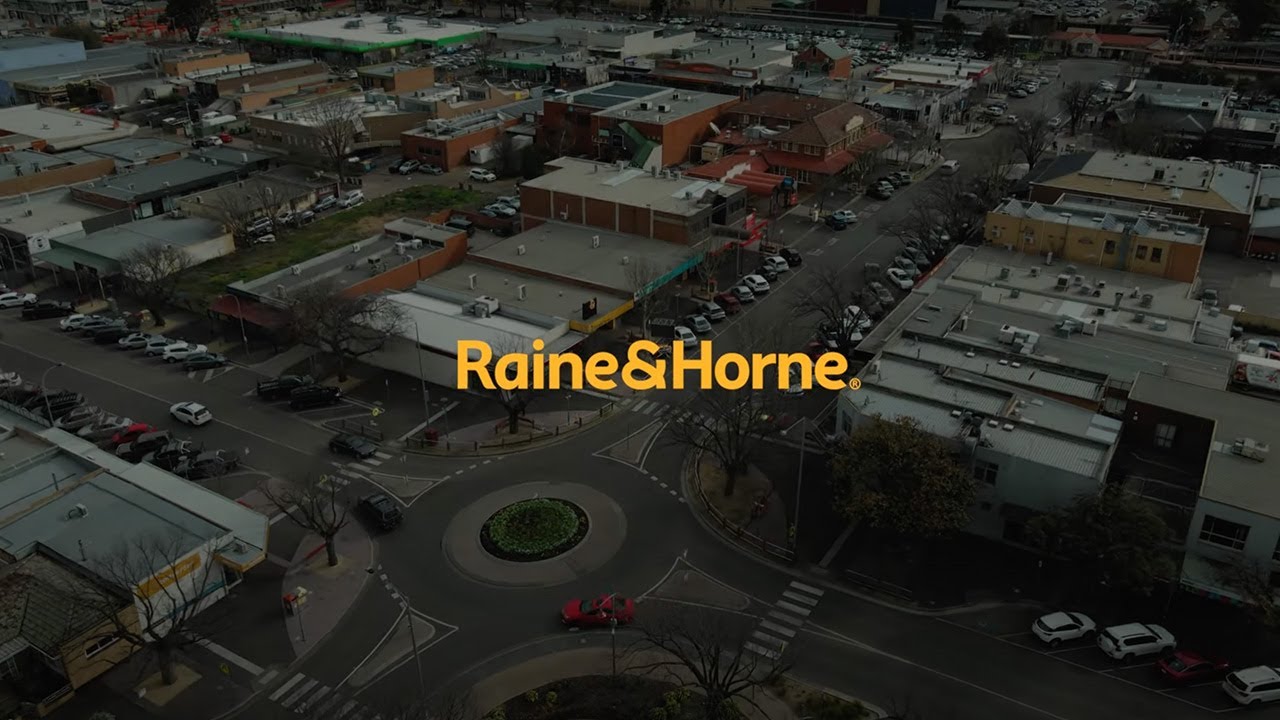 Dean Clements - Raine & Horne - Gisborne - realcommercial.com.au