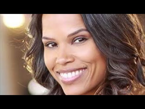 Diandra Lyle: Actress - Disney Channel - Secrets Of Sulphur Springs - Paramount American Woman
