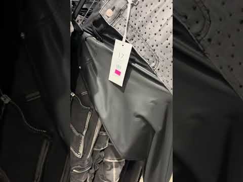 Why I don’t shop at the mall #mall #clothes #shortsfeed