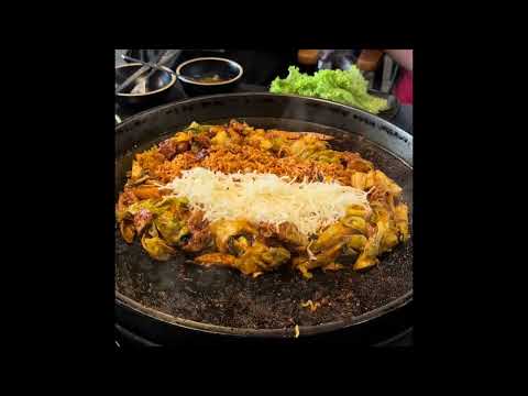 Today, I’ll introduce you to 춘천 닭갈비 or Chuncheon-style Dakgalbi, a popular Korean dish.”