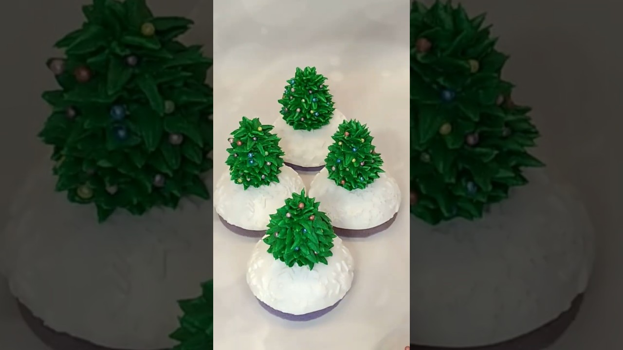 How to Pipe a Miniature Buttercream Christmas Tree Cupcake Topper #cake