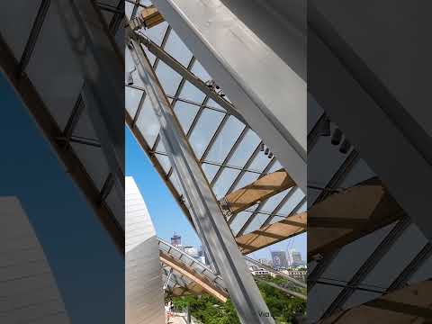 What Makes Louis Vuitton Foundation a Must-Visit?