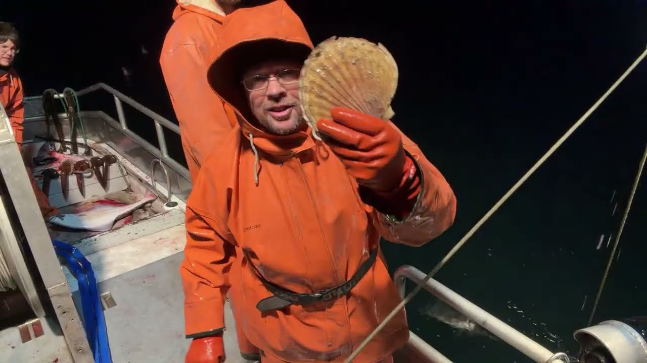 EIS Alaska is live! Hauling Halibut Longline and Traveling to Port!