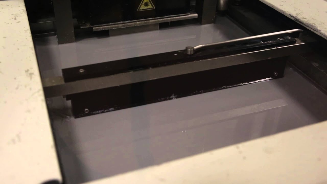 Broadview's SLA 3D Printer Grows a Hand