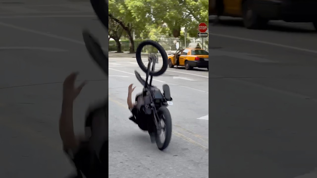 Worst loop on a surron!!🤯 #electricbike #foryou #ebike #wheeliebike #stunt #explore