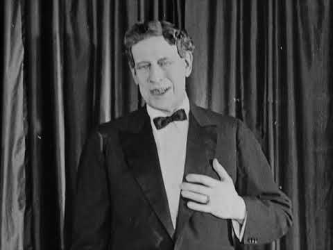 DeWolf Hopper recites “Casey at the Bat” – Archived Innings