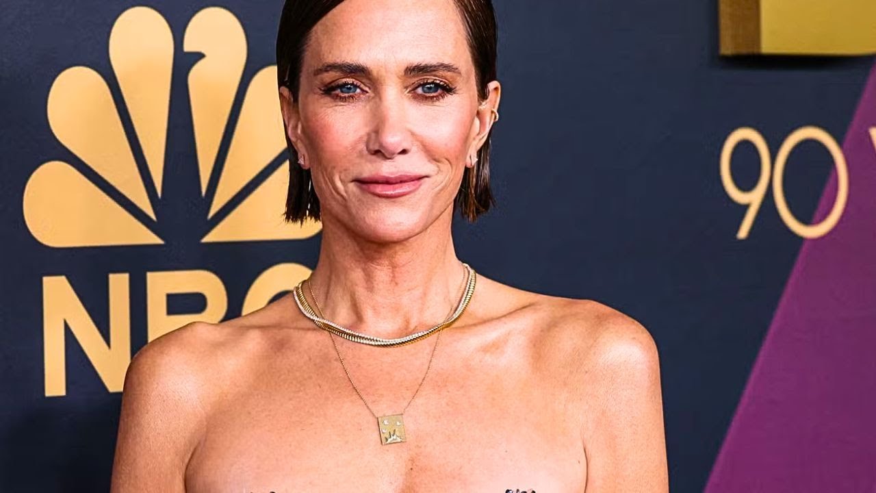 Kristen Wiig , 54 , Shows Her Huge Size In New Bikini Photos