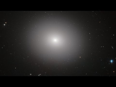 Hubble views a young elliptical galaxy