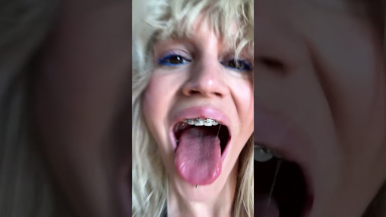 Giantess can’t decide… crush or eat?