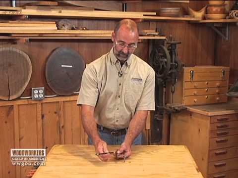Woodworking Tips: Router - 1/2" vs. 1/4" Shank Router Bits