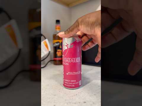 DRINK OF THE DAY: WHITE PEACH RED BULL ITALIAN SODA @redbull #drinkoftheday #summerdrinks #drink