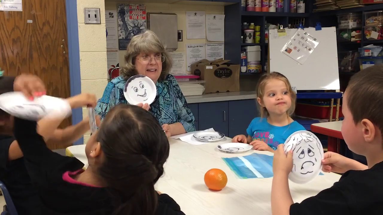 Rhyming activity - Smiley Wiley (Full Lesson)