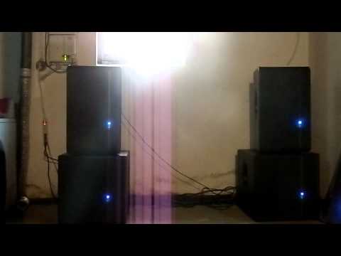Mackie HD 1521 & 1801 1 minute of testing Dembow
