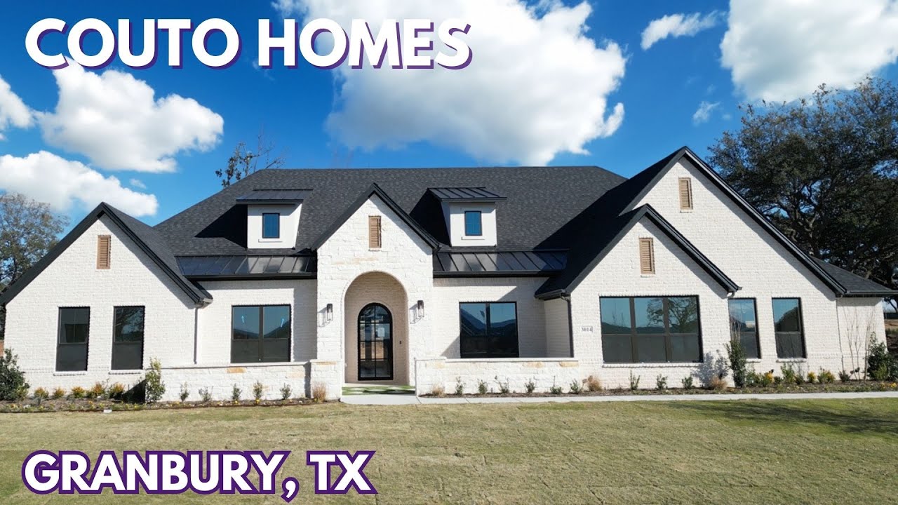 Tour a Couto Home in SouthBend Estates in Granbury TX - Modified Marion Executive Series Floorplan