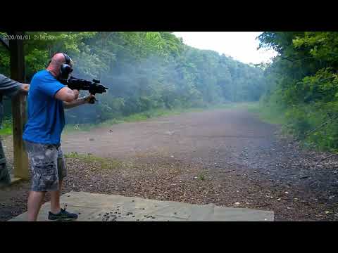 Belt-Fed Machine Gun Mania: The M240 Bravo