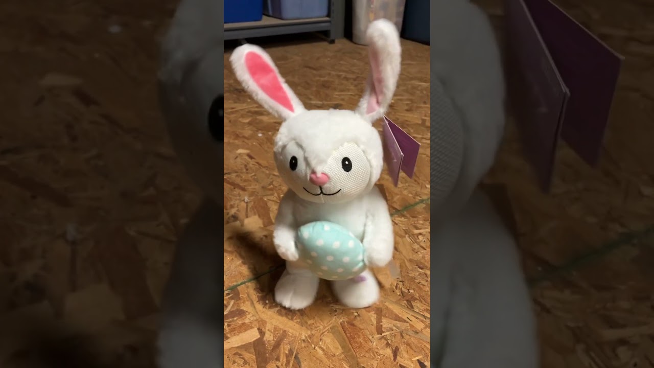 Gemmy sidestepper Easter bunny 2019