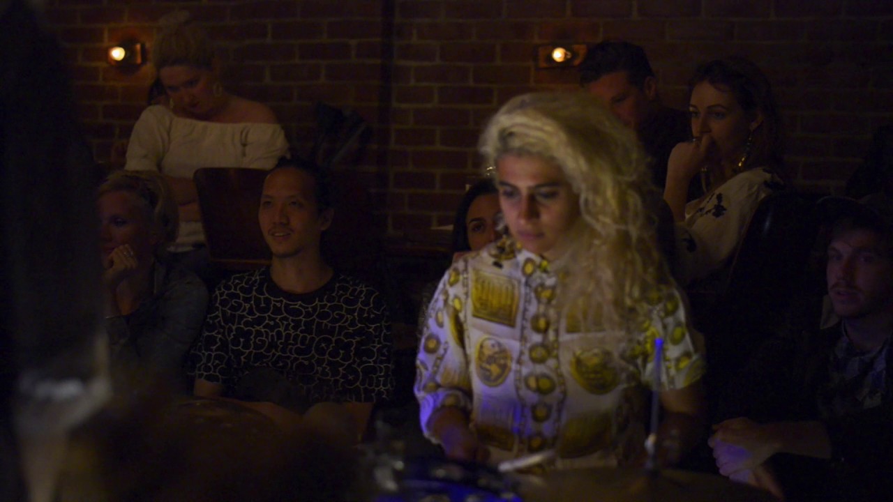 Kimbra @ The Hum, Manhattan Inn ft. Anna Wise, Olga Bell, Madame Gandhi