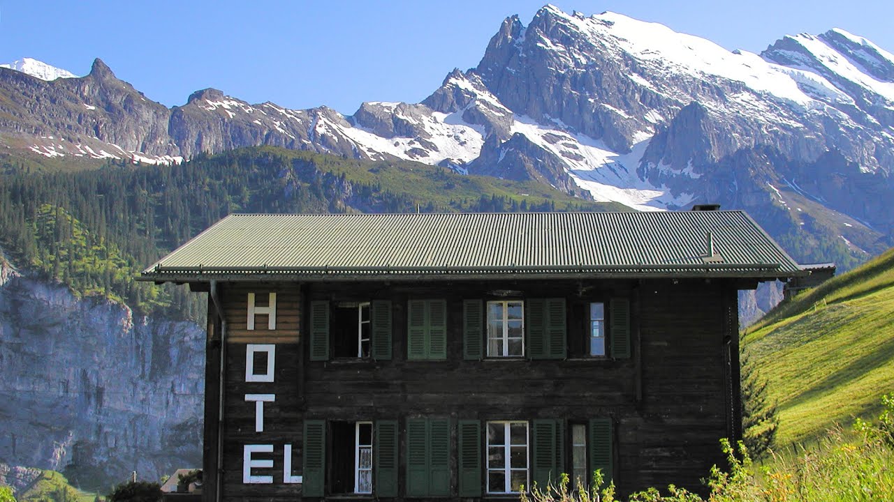 Accommodations | Rick Steves Classroom Europe