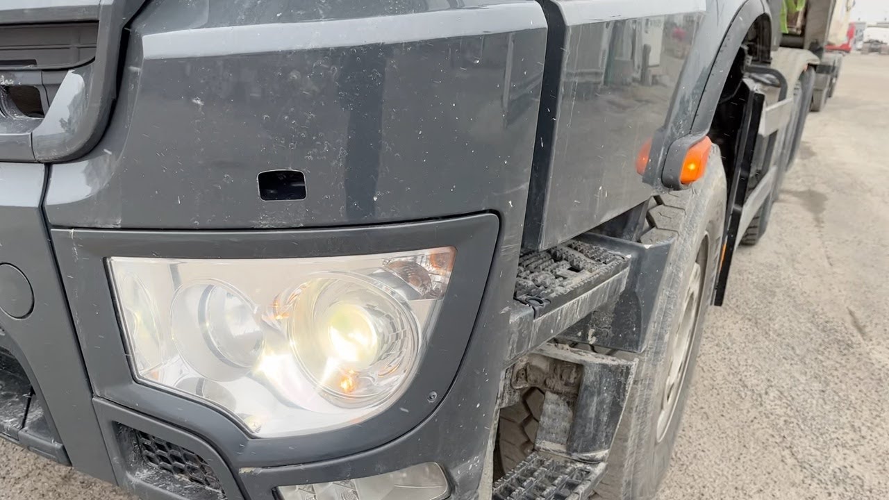 Tippbil/ Tridem dumper Mercedes-Benz Arocs 3258, Upplands V