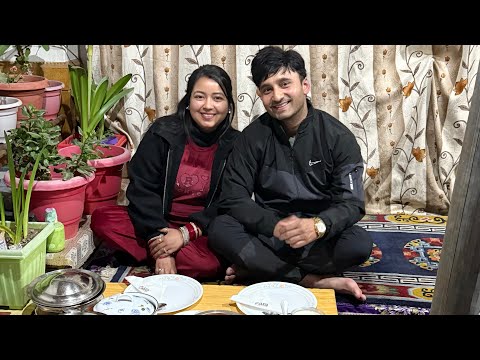 Pehli baar traditional Ladakhi way mein khaya khana😍 | LADAKH TRAVEL VLOGS❤️
