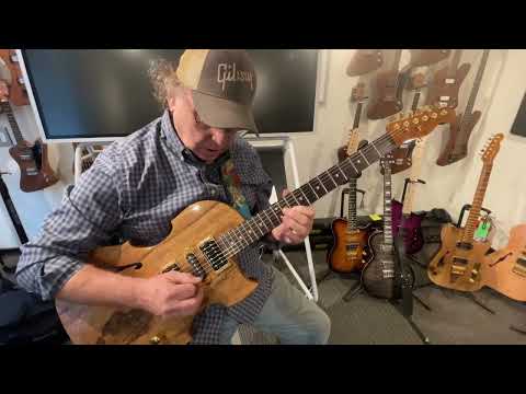 Solid Gold Guitars Viola Synth Guitar 2022 - Honey Burst | Reverb