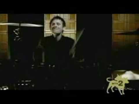 Muse - Stockholm Syndrome (Official Video) + Lyrics