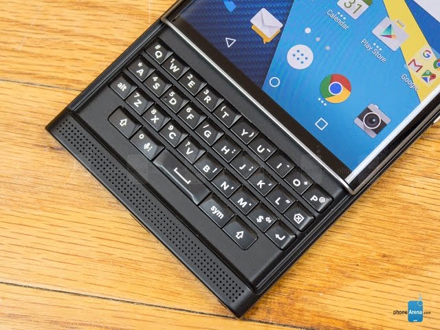BlackBerry Priv: physical keyboard or on-screen, what's better ...