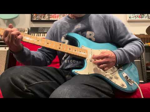 2014 Fender Left Hand Standard Stratocaster Lake Placid Blue | Reverb