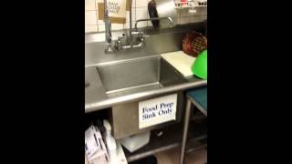 Deli Associate Overview | What is a deli associate? - Zippia