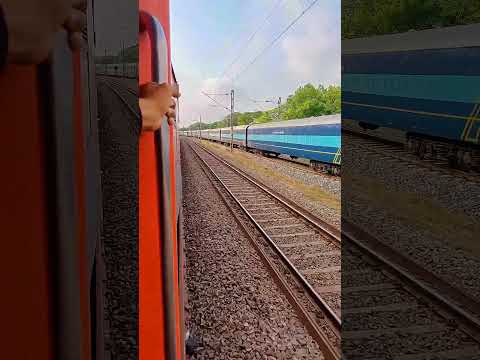 train traveling Vijayawada airport #shorts #trending #train #travel