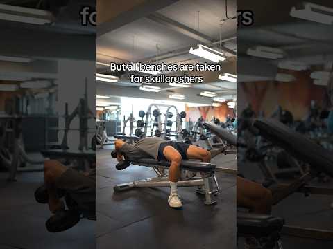The alternative to skullcrushers for triceps growth