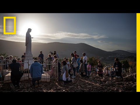 The Virgin Mary - How Do You Photograph Her Impact? | Exposure
