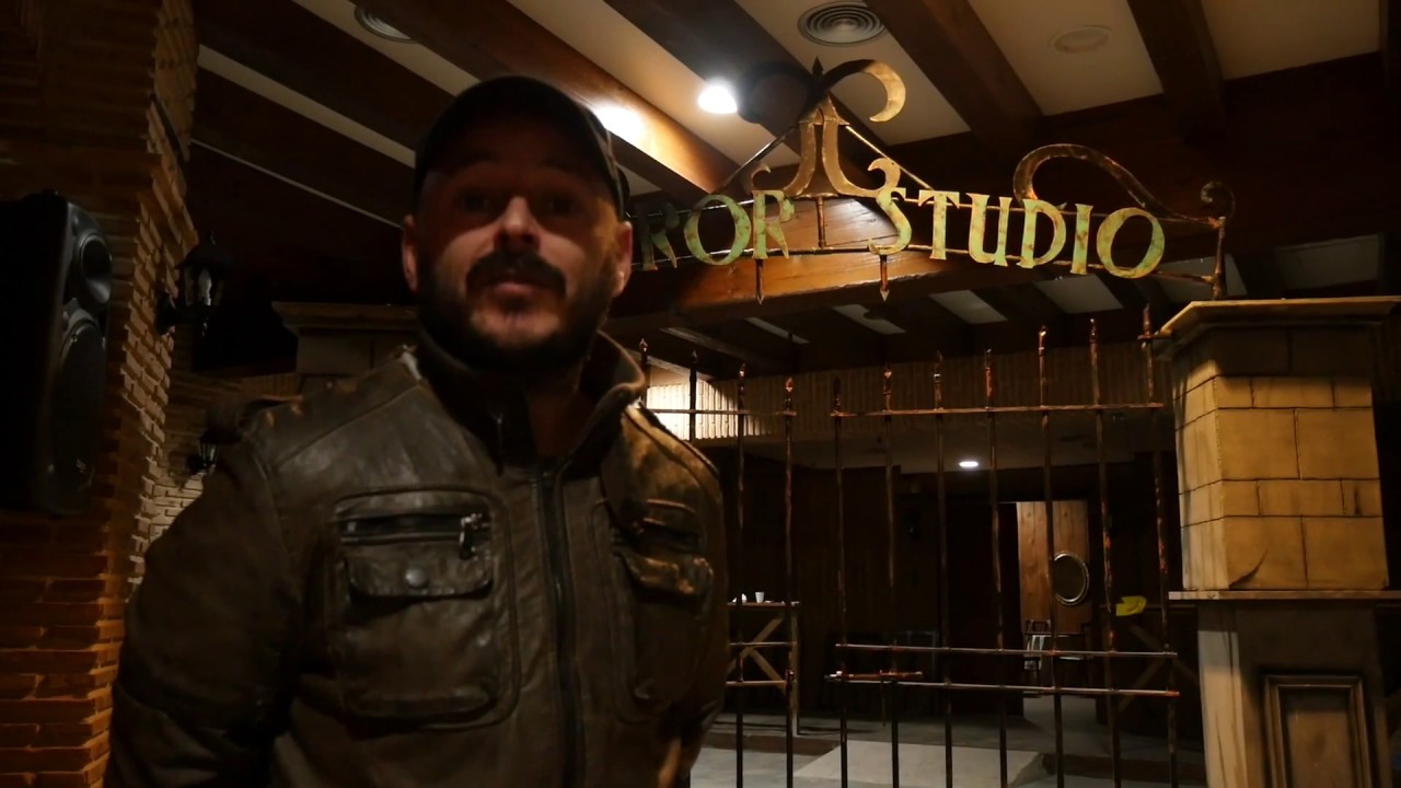 ‘HORROR STUDIO FX’ FACTORÍA DEL TERROR - Pasillo Oscuro