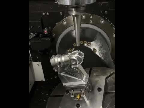 DMU 40 eVo linear with HyperMILL