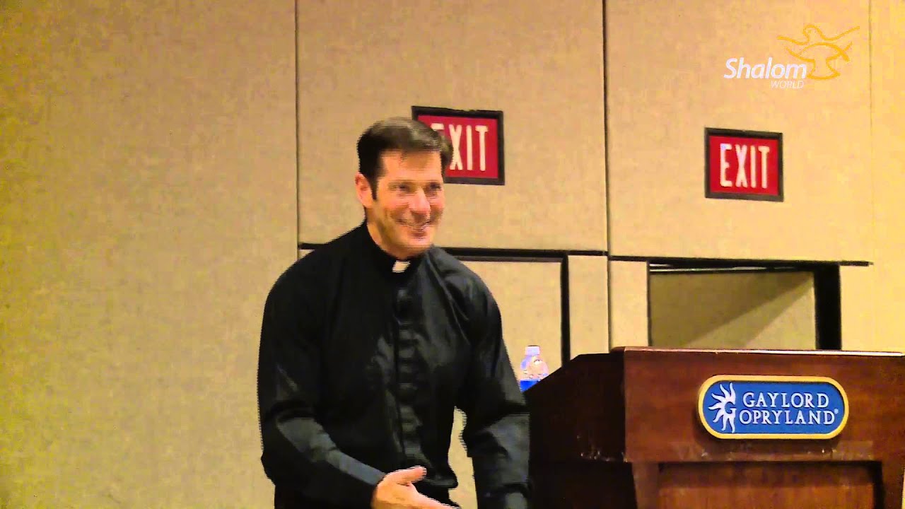 SEEK2015 : Father  Mike Schmitz : Talk 01: Part 01