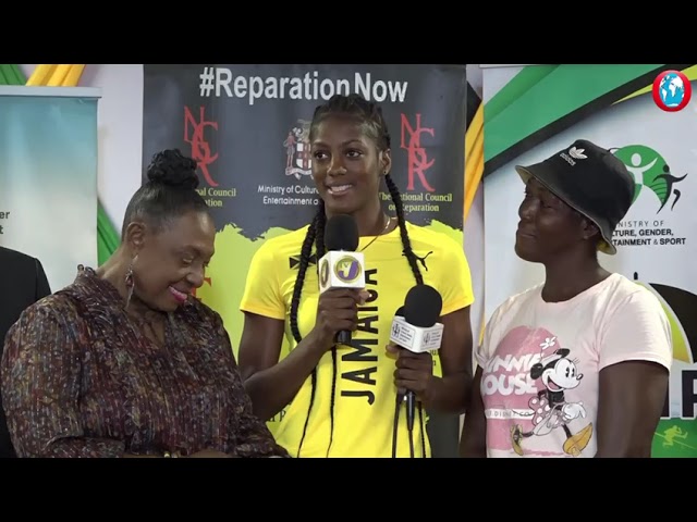 Sunshine Girl and family receive keys to new home after Rum Lane ...