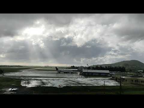 《 Time in St. Lucia》Spotlight at the Hewanorra International Airport