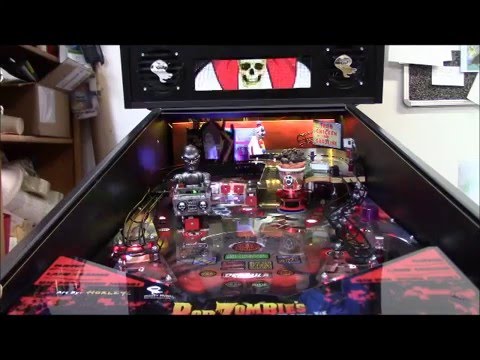 Rob Zombie: gameplay da limitada e exclusiva máquina de Pinball do músico