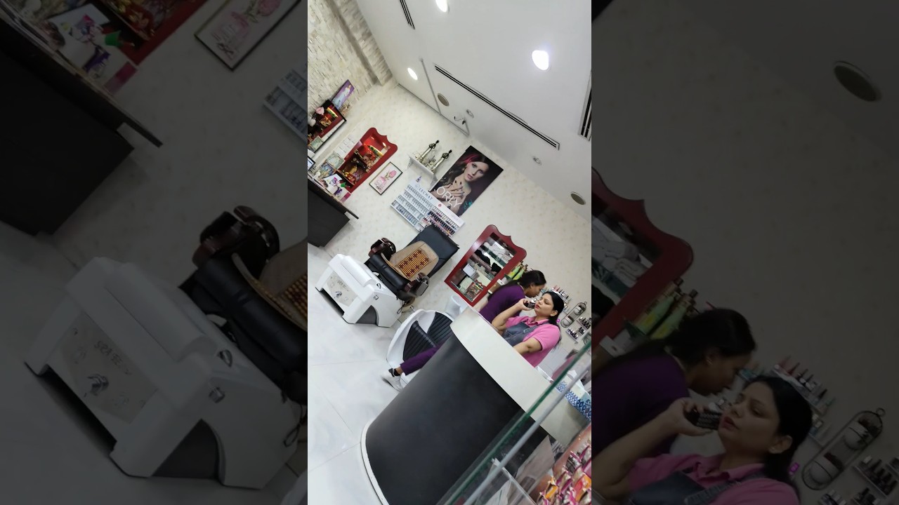 Dubai beauty parlour 🥰🇦🇪👌  now my parlour time 😎