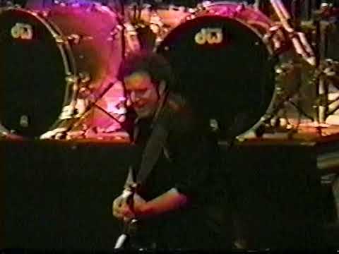 Journey - La Raza Del Sol Live 2000