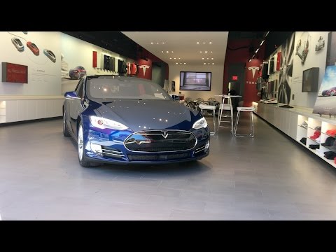 Tesla Model 3 Reservation Launch - 3/31/2016 - Corte Madera - 4K