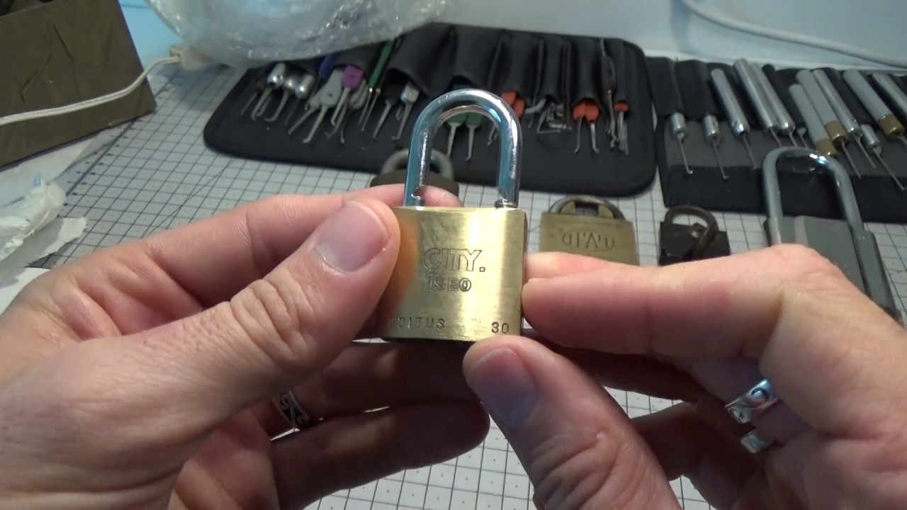 228 IMPRESSIVE PARCEL FROM ADRIAN LEON & ISEO ADITUS PADLOCK SPP GANZUADO