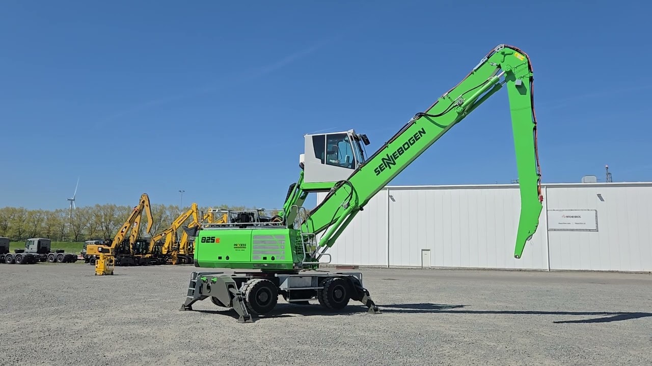 825M E 2024 1,557 Hrs. - SOLD!