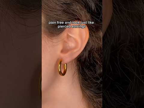 Our clip-on earrings are painless and look real 🤍 #cliponearrings #clipons #earrings