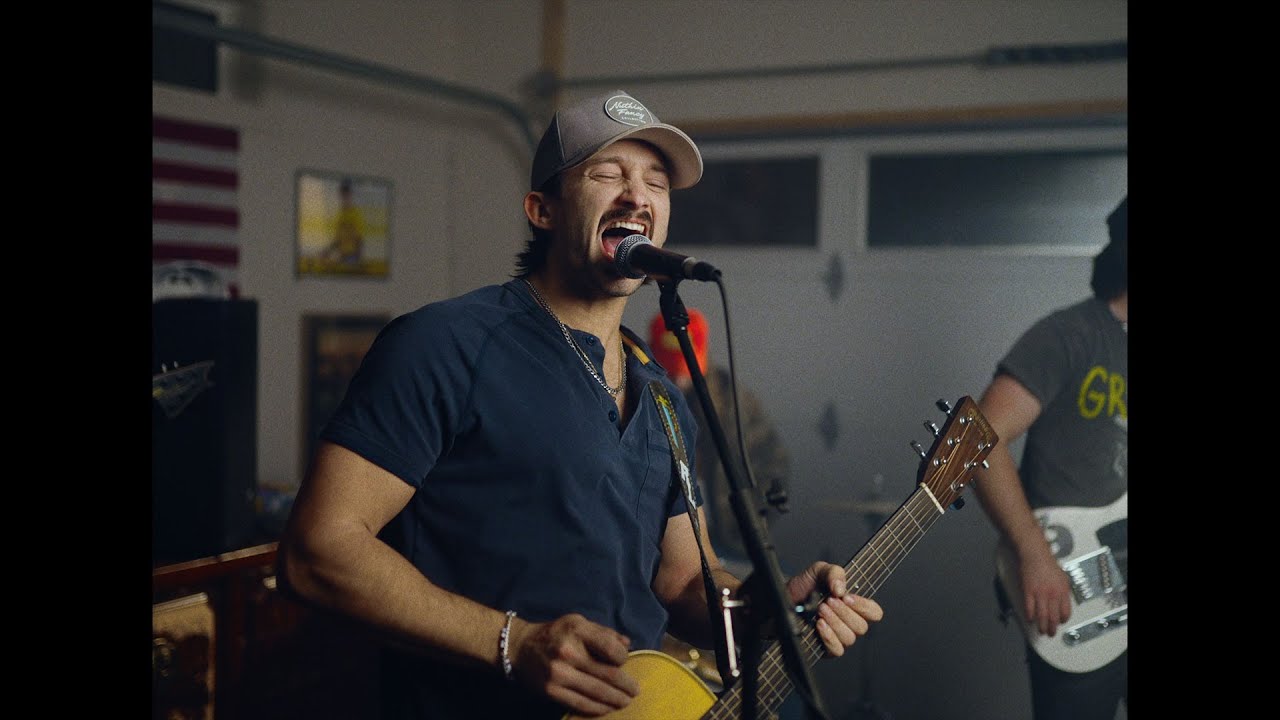 Rob Langdon - Bed Bugs (Official Video)