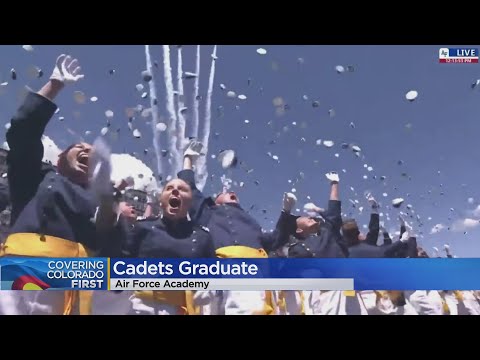 'Class Dismissed!': Thunderbirds Help Celebrate Air Force Academy Graduates