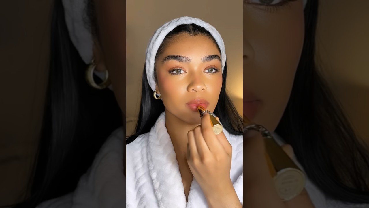 Zendaya inspired glowy makeup✨ #makeuptutorial #makeup #glowyskin #makeuplook #zendaya #easymakeup